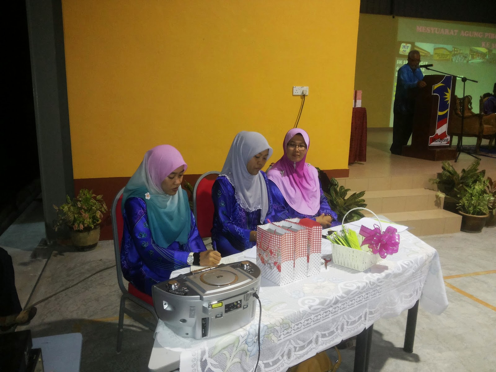 SEKOLAH KEBANGSAAN SRI RENGIT